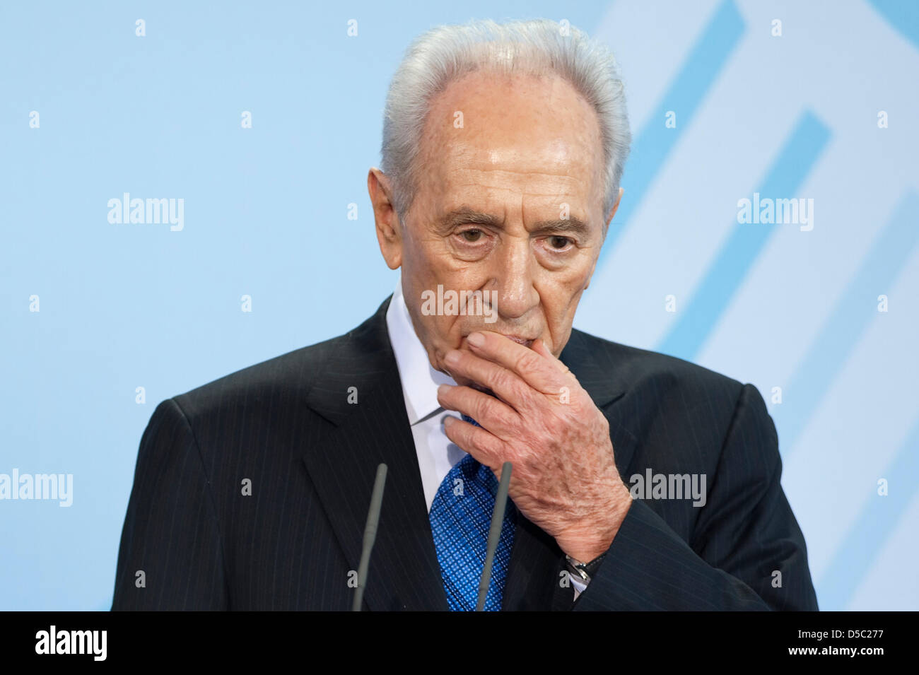 Israeli President Shimon Peres pictured at a press conference in the ...