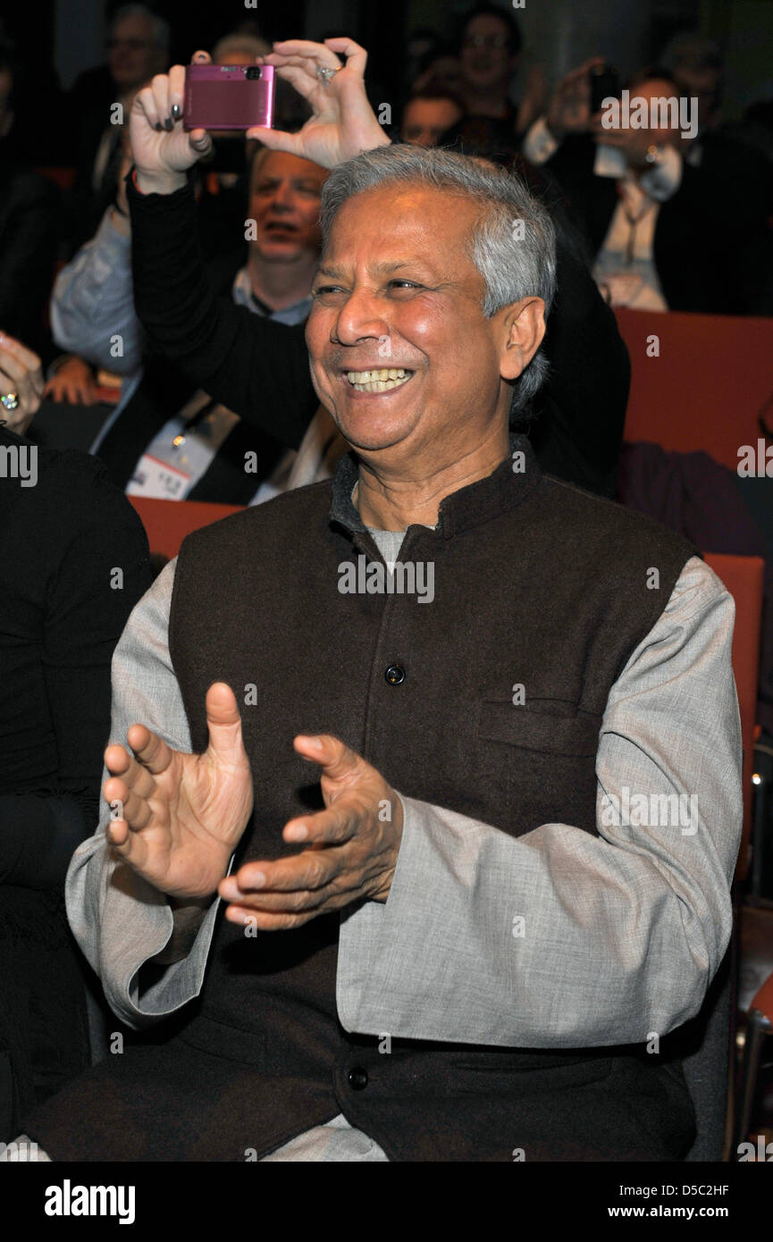 Nobel Peace Prize Laureate Muhammad Yunus poses at the innovation fair ...