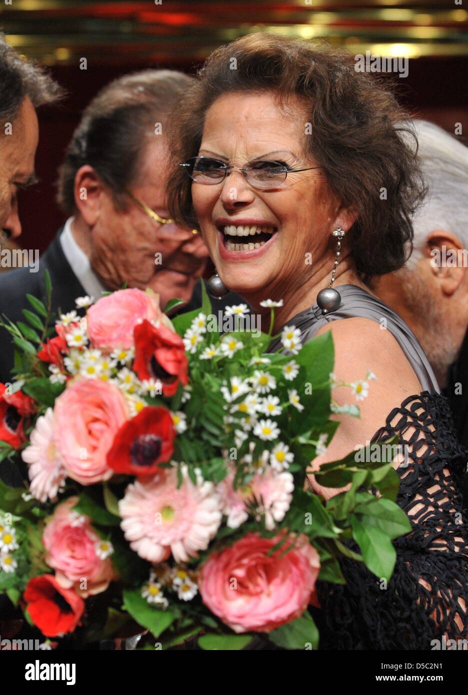 Italian actress Claudia Cardinale is awarded the 'Lifetime Achievement ...