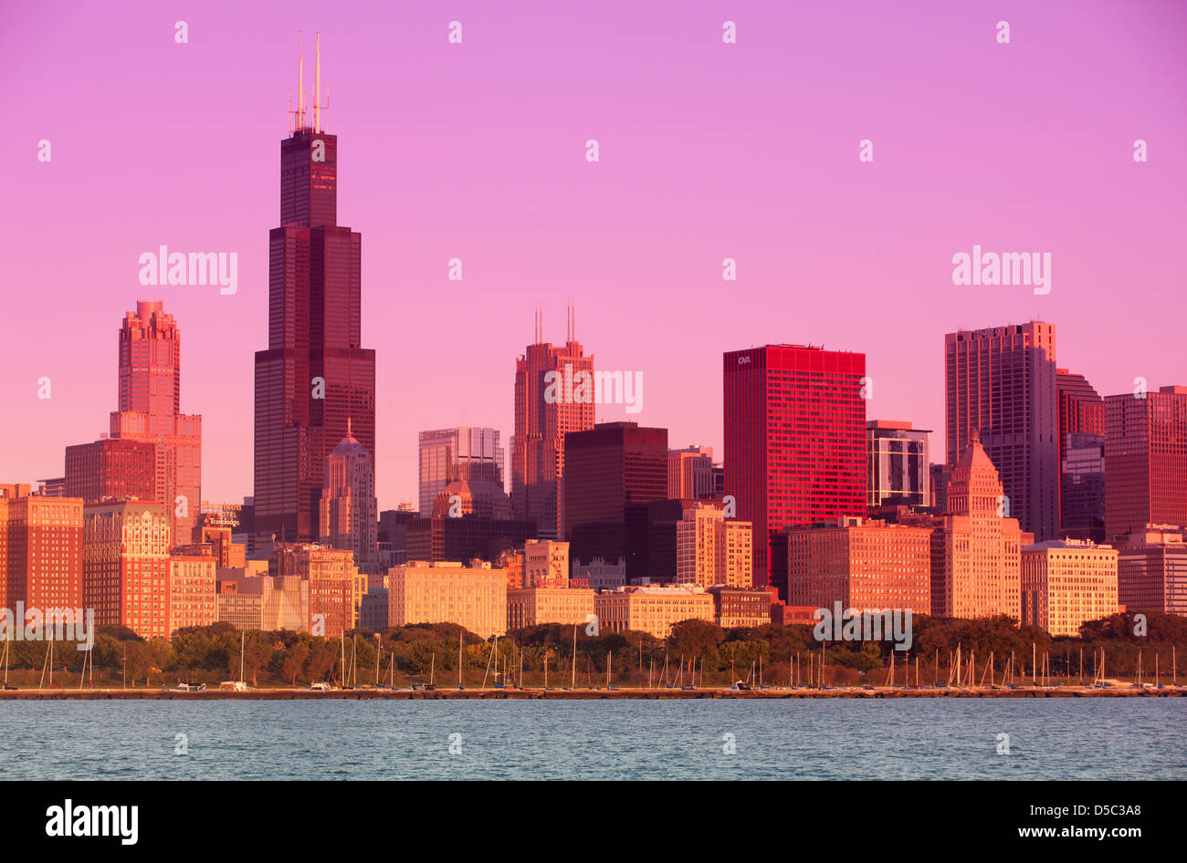 WILLIS (SEARS) TOWER (©SKIDMORE OWINGS & MERRIL 1973) LAKE SHORE ...