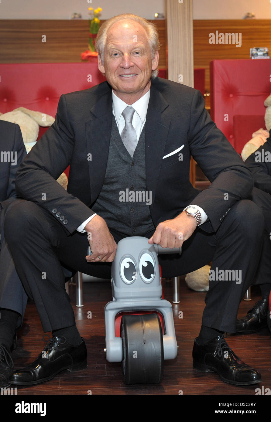 Chairman of the Simbas Dickie Group, Michael Sieber, sits on a BIG ...