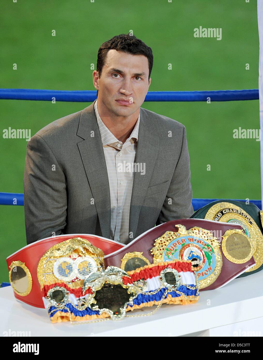 Boxing World Champion Wladimir Klitschko High Resolution Stock ...