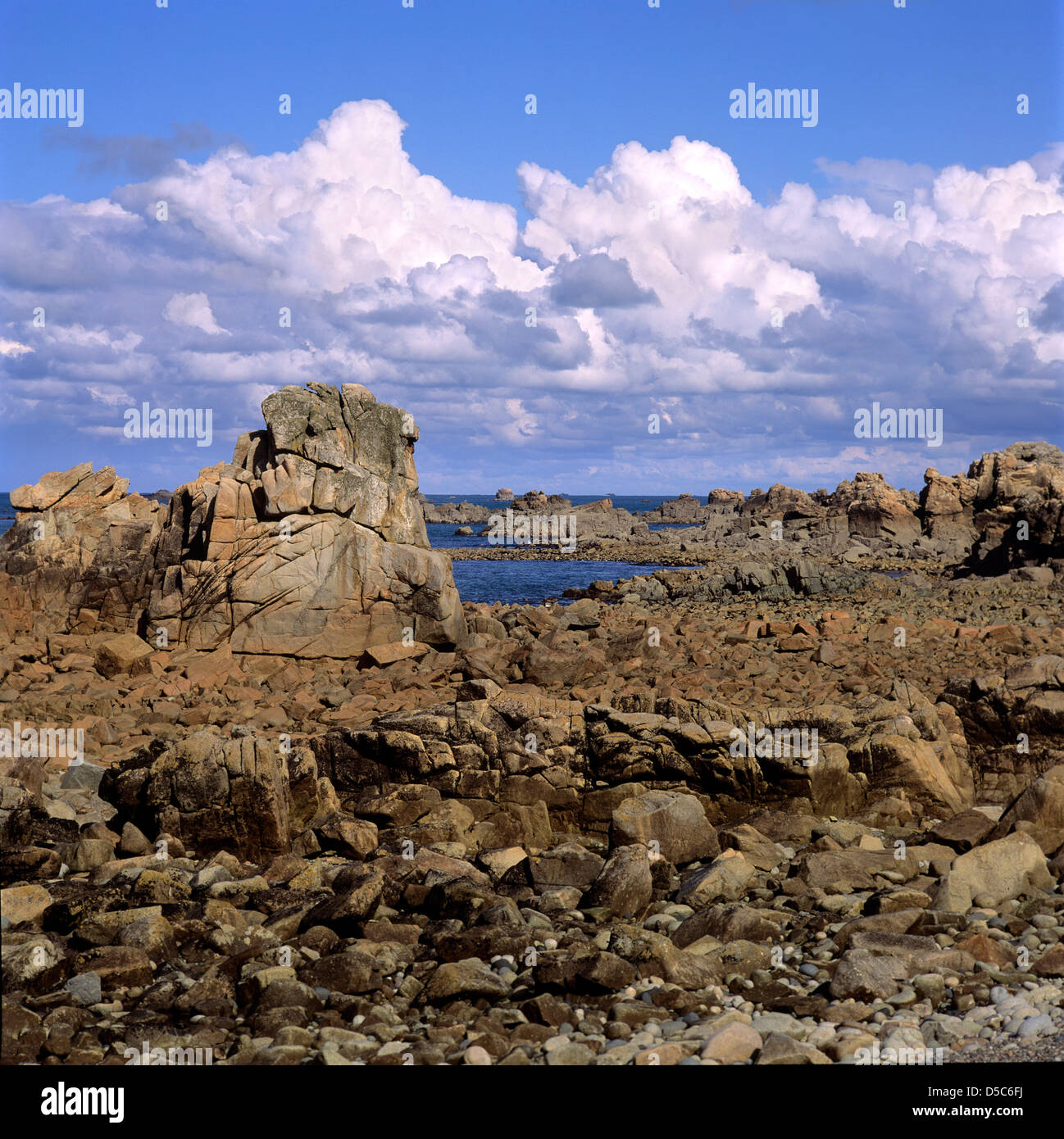 Normandy landscapes hi-res stock photography and images - Alamy
