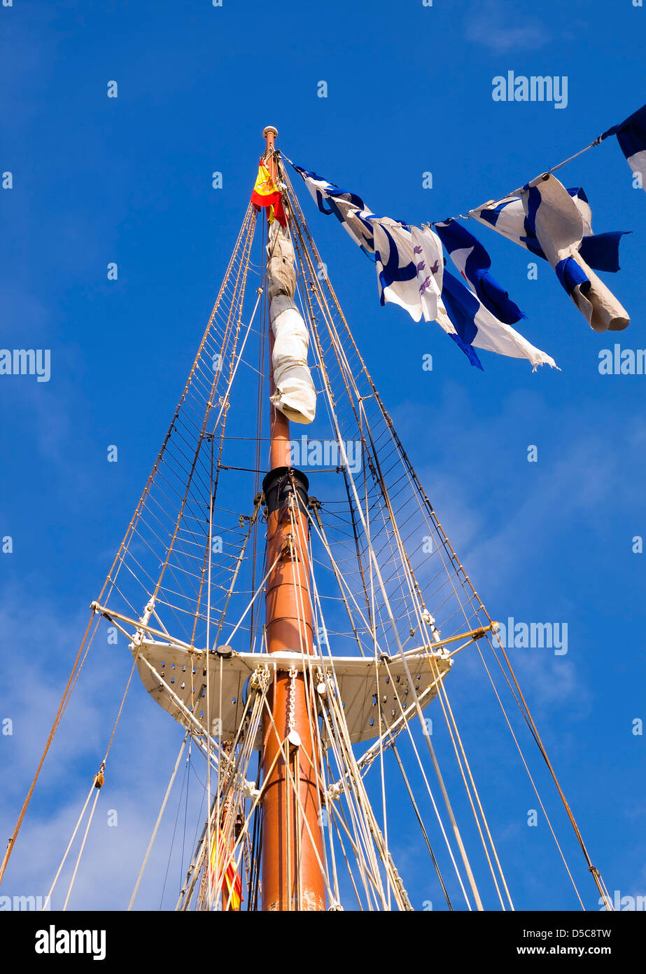 Mast detail of a spanish boat Stock Photo - Alamy