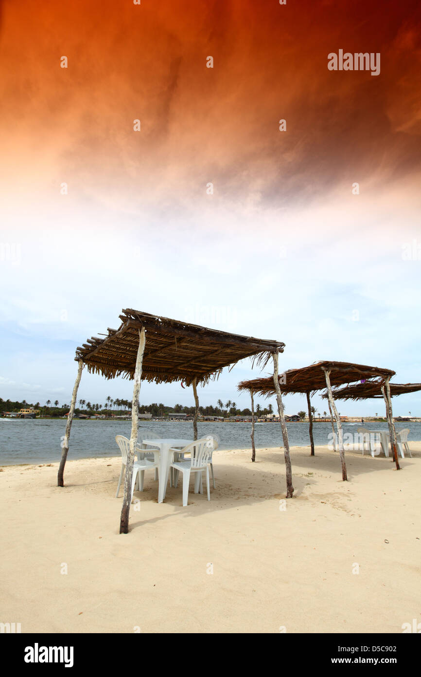awning in sand near water Stock Photo - Alamy