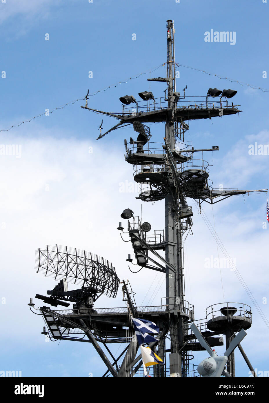 Ship radar antenna hi-res stock photography and images - Alamy