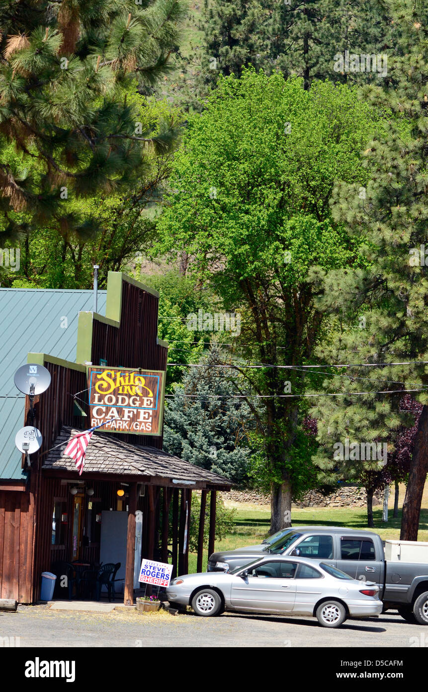 Inn cafe hi-res stock photography and images - Alamy