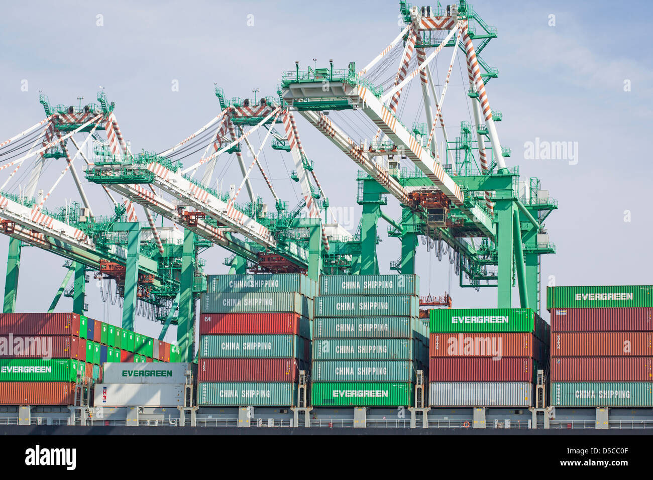 crane and container ship Oakland, California Stock Photo - Alamy