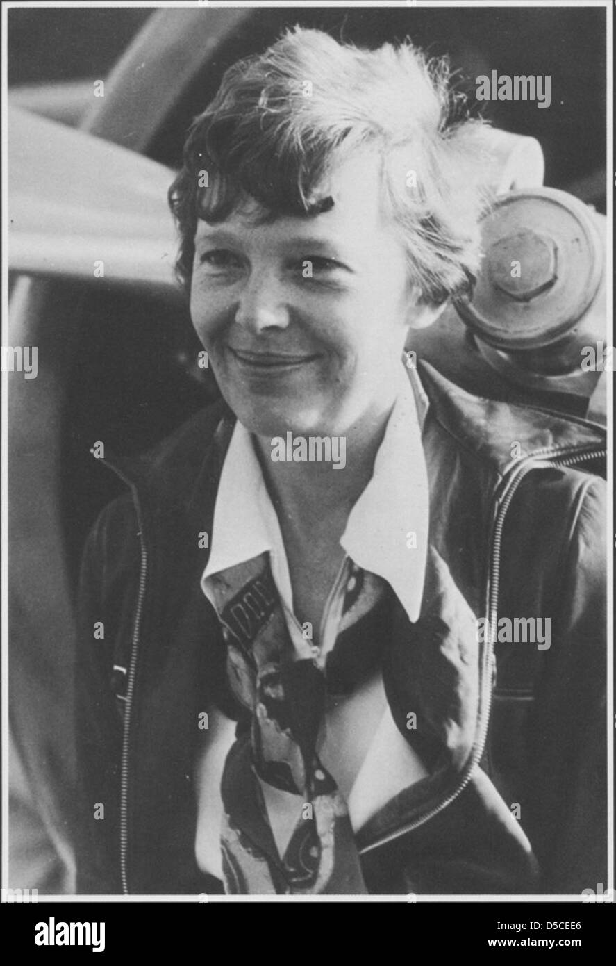 Amelia earhart first woman hi-res stock photography and images - Alamy
