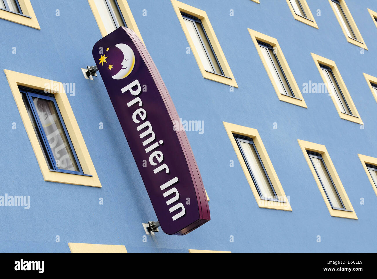 Hotel britain hi-res stock photography and images - Alamy