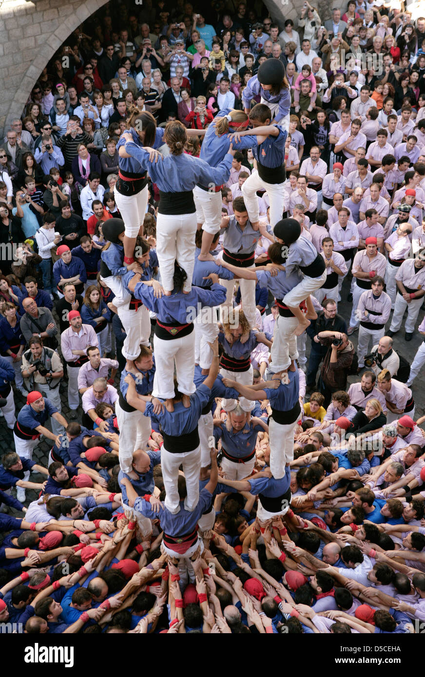 Human castles in girona spain hi-res stock photography and images - Alamy