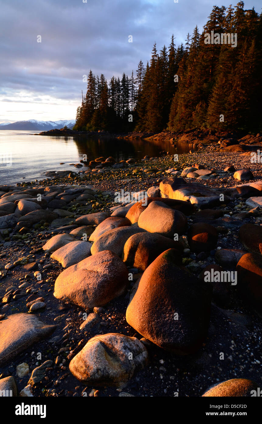 Alaska beach hi-res stock photography and images - Alamy