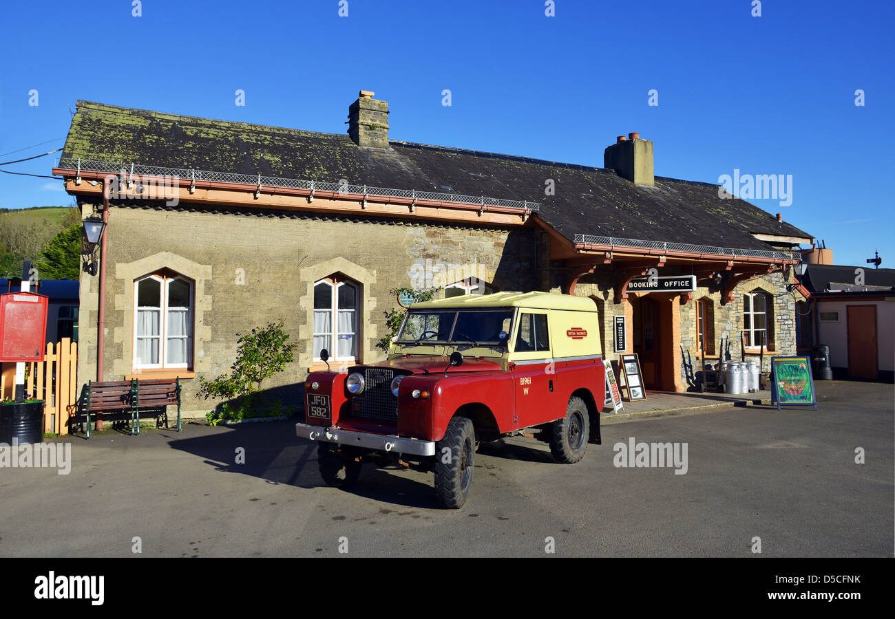Buckfastleigh train station hi-res stock photography and images - Alamy Buckfastleigh train station hi-res stock photography and images - Alamy