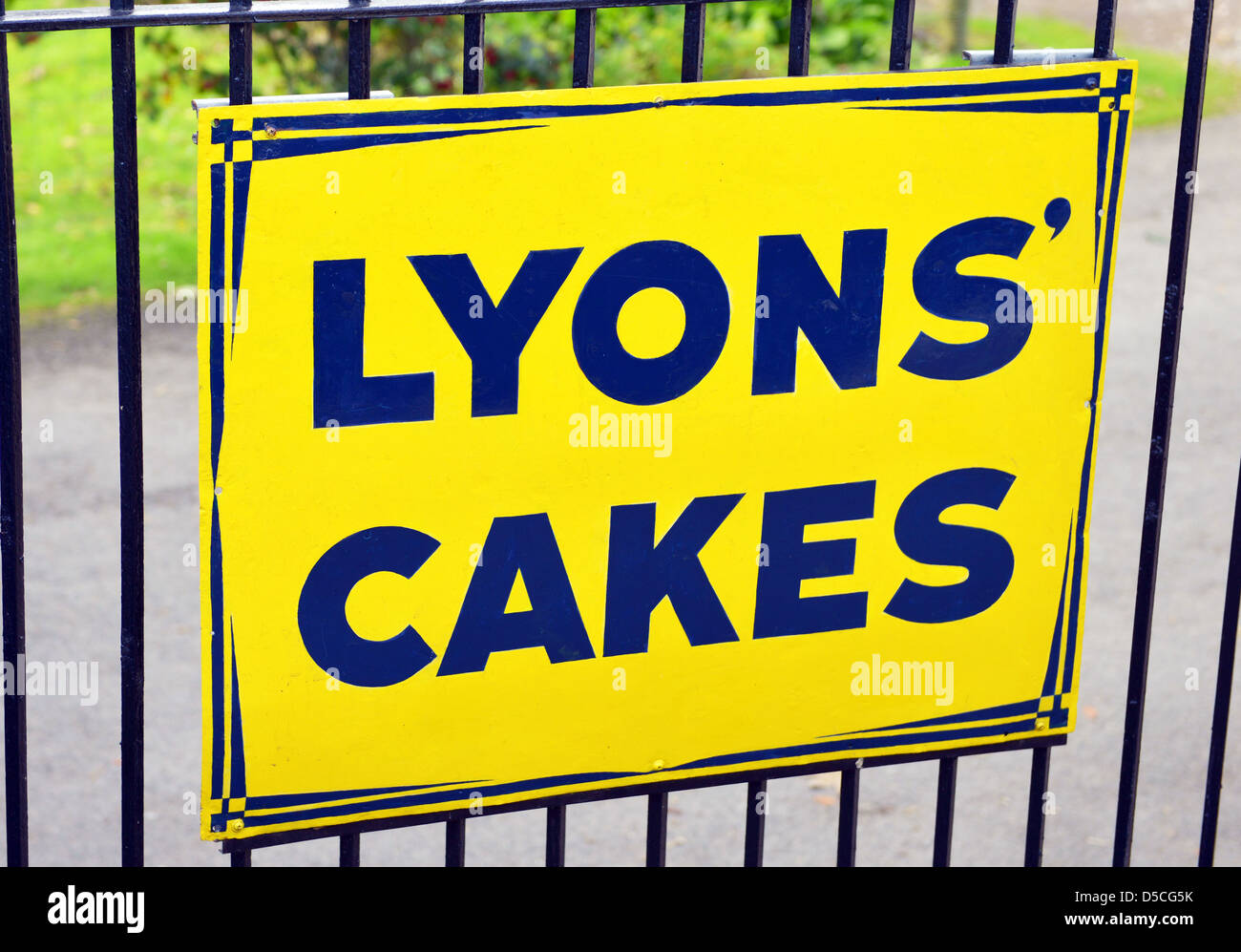 Lyons' Cakes sign Stock Photo - Alamy