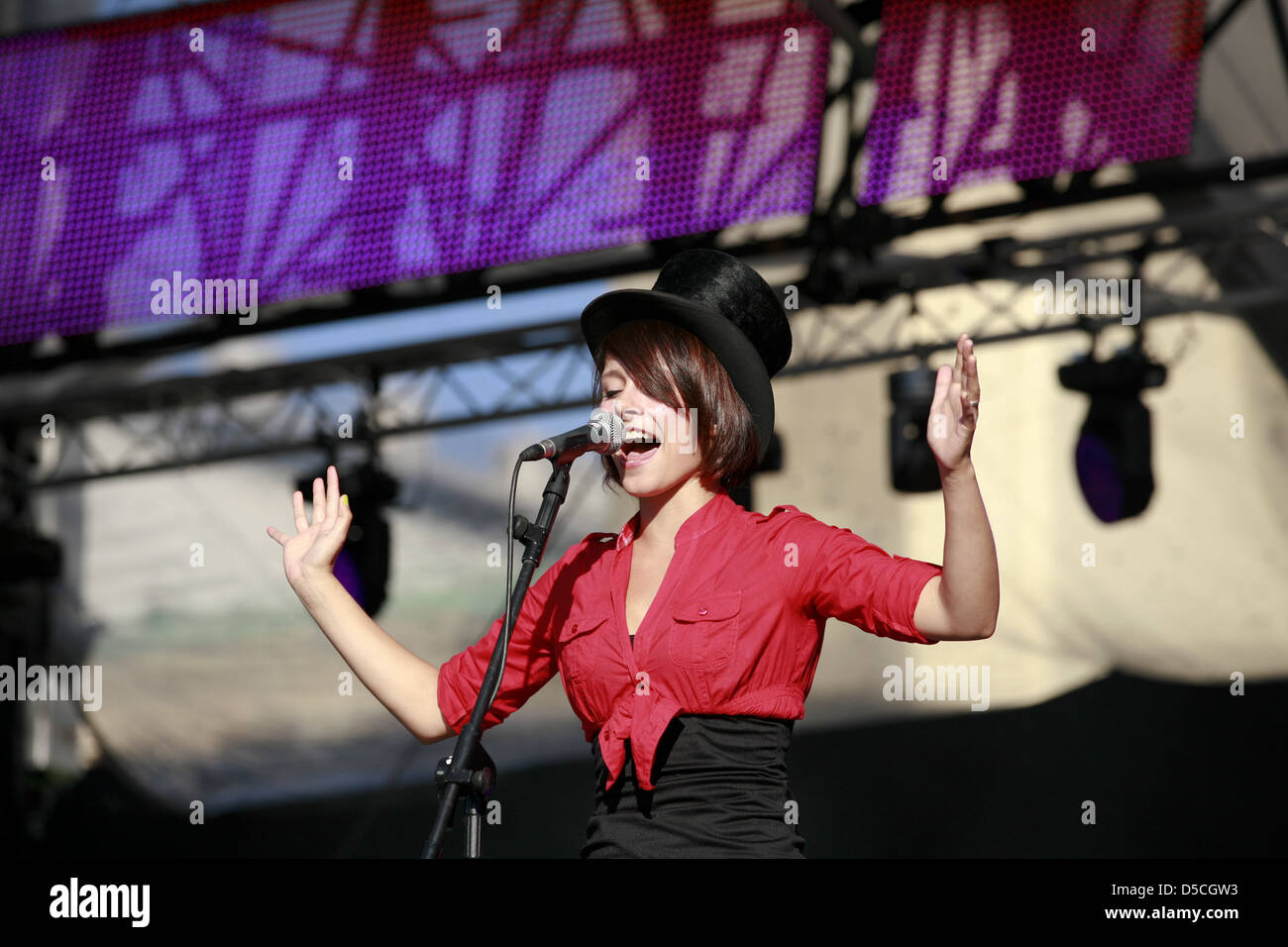 Jenny Boetcher at Coke Sound Up Festival at Brandenburger Tor ...