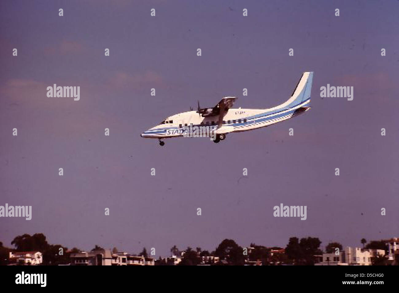 Aircraft short 360 hi-res stock photography and images - Alamy