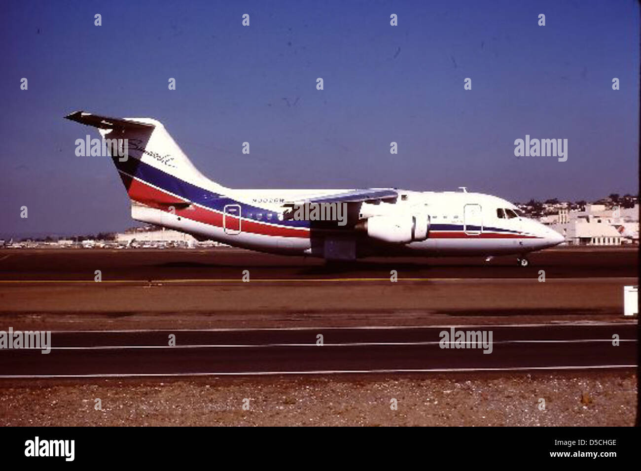 The British Aerospace BAE 146 N802RW is a regional jet designed for ...
