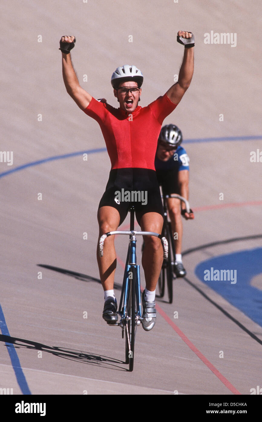 Cyclist and winning hi-res stock photography and images - Alamy