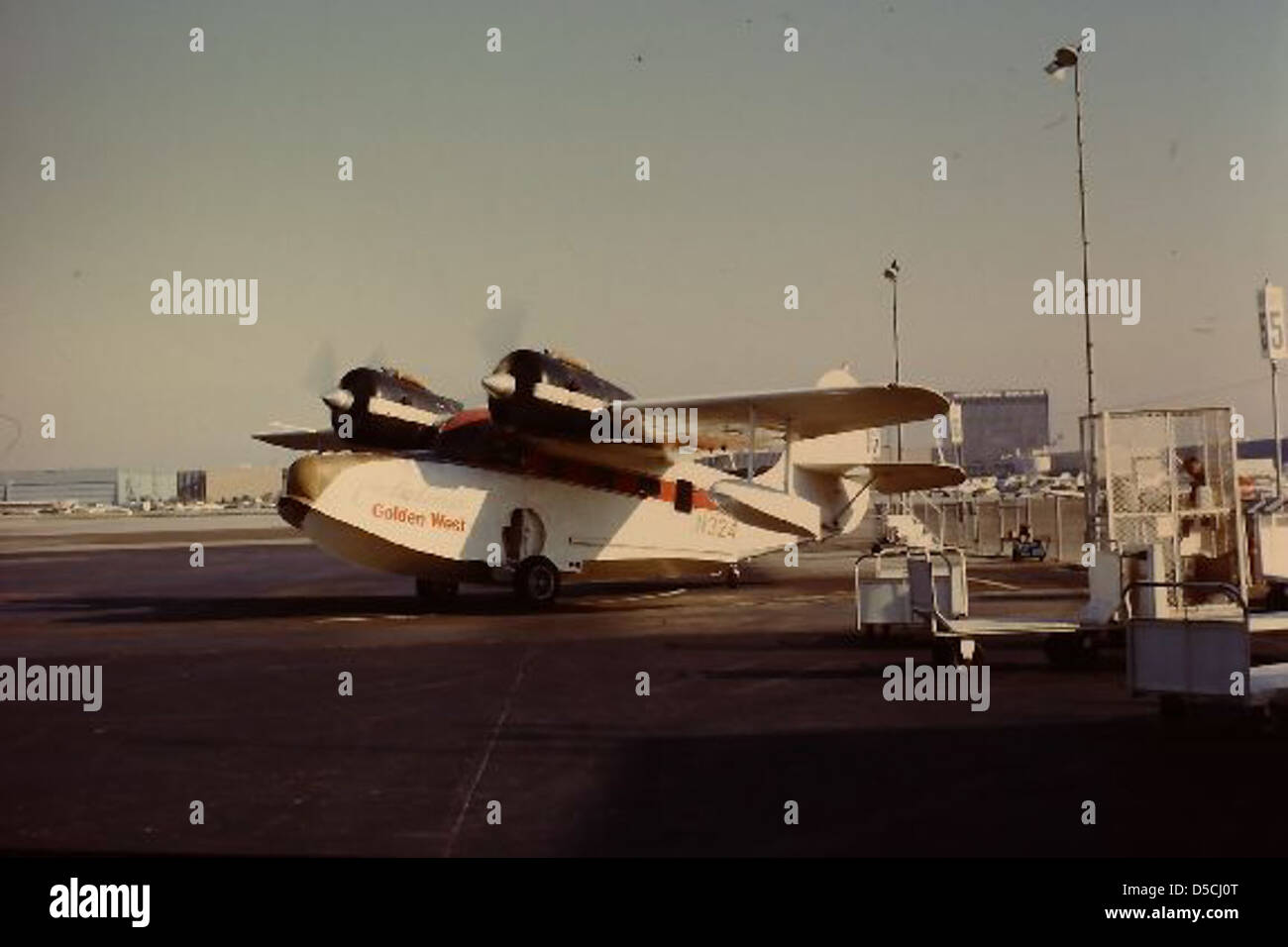 Grumman g 21 goose aircraft hi-res stock photography and images - Alamy