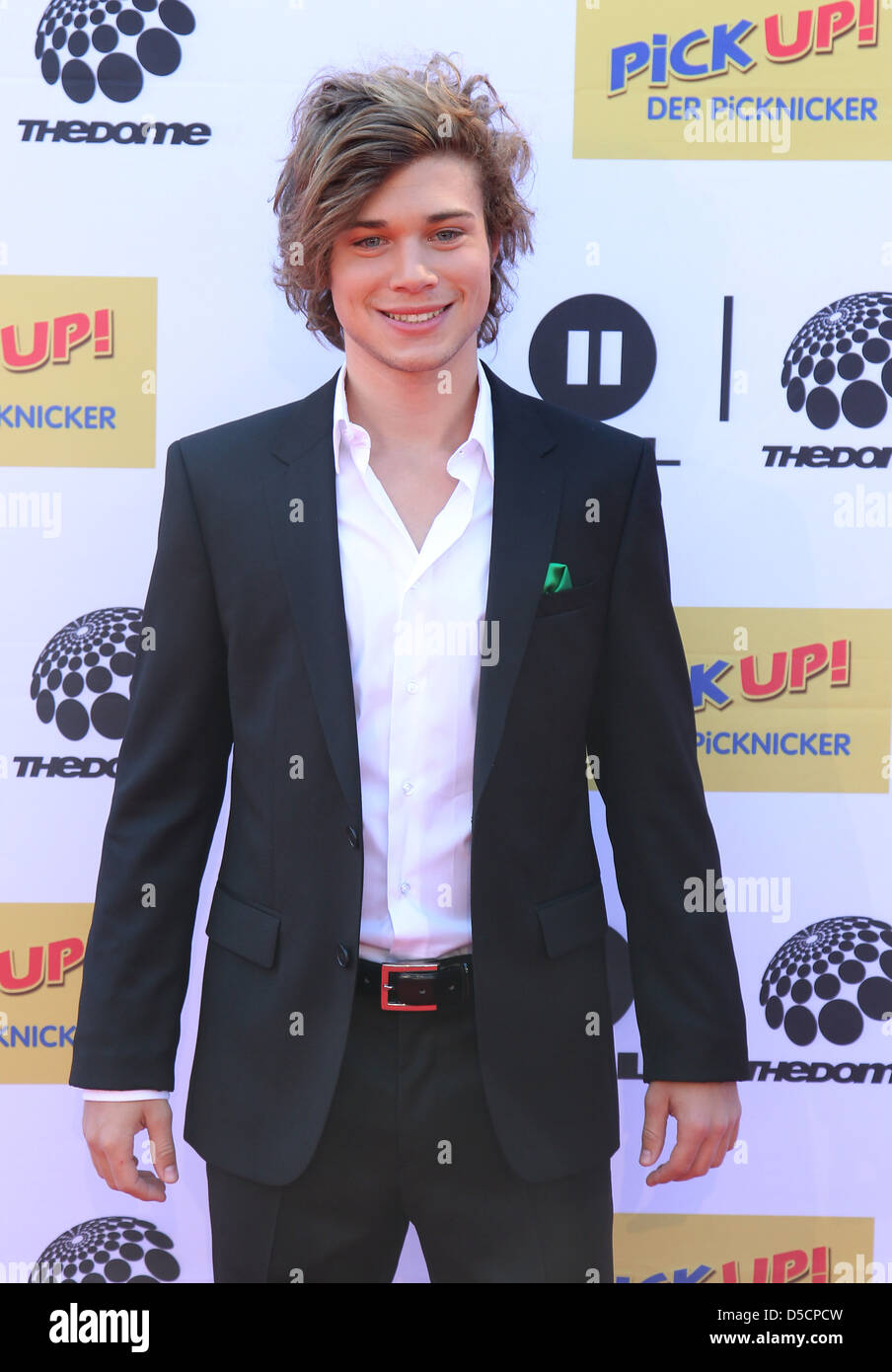 Jascha hi-res stock photography and images - Alamy