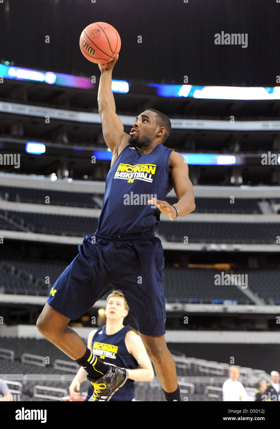 Tim hardaway jr media day hi-res stock photography and images - Alamy