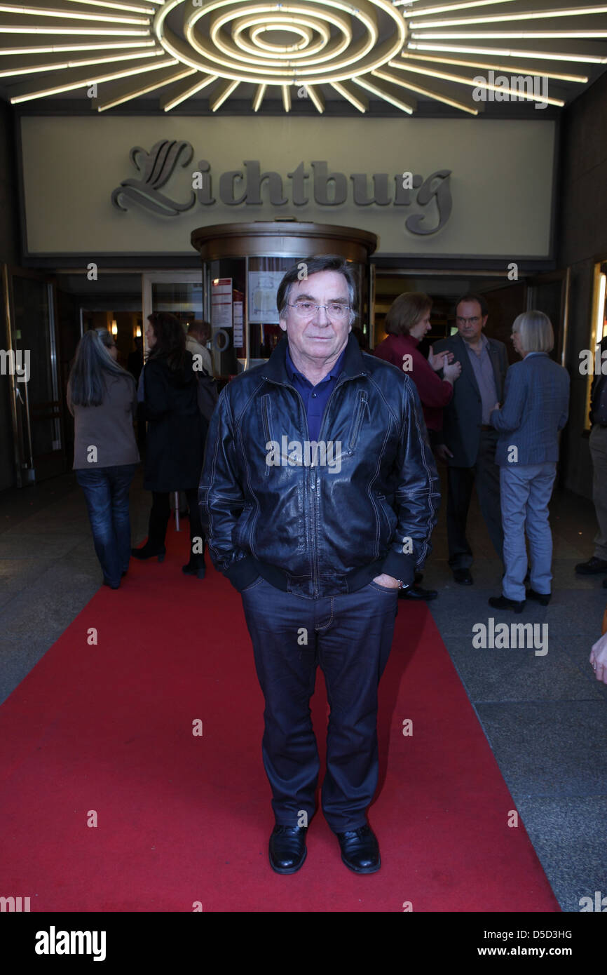Elmar Wepper at the premiere of the movie 'Dreiviertelmond' at cinema ...