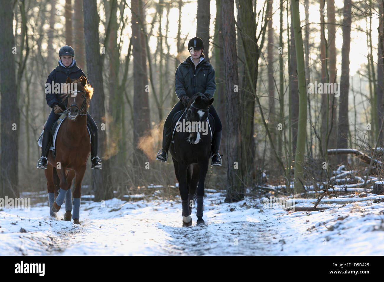 Berlin germany girls in winter hi-res stock photography and images - Alamy