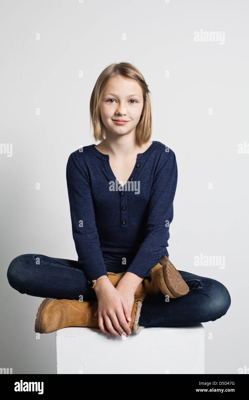 Meira Durand at a photocall for ARD TV series 'Sechs auf einen Streich ...