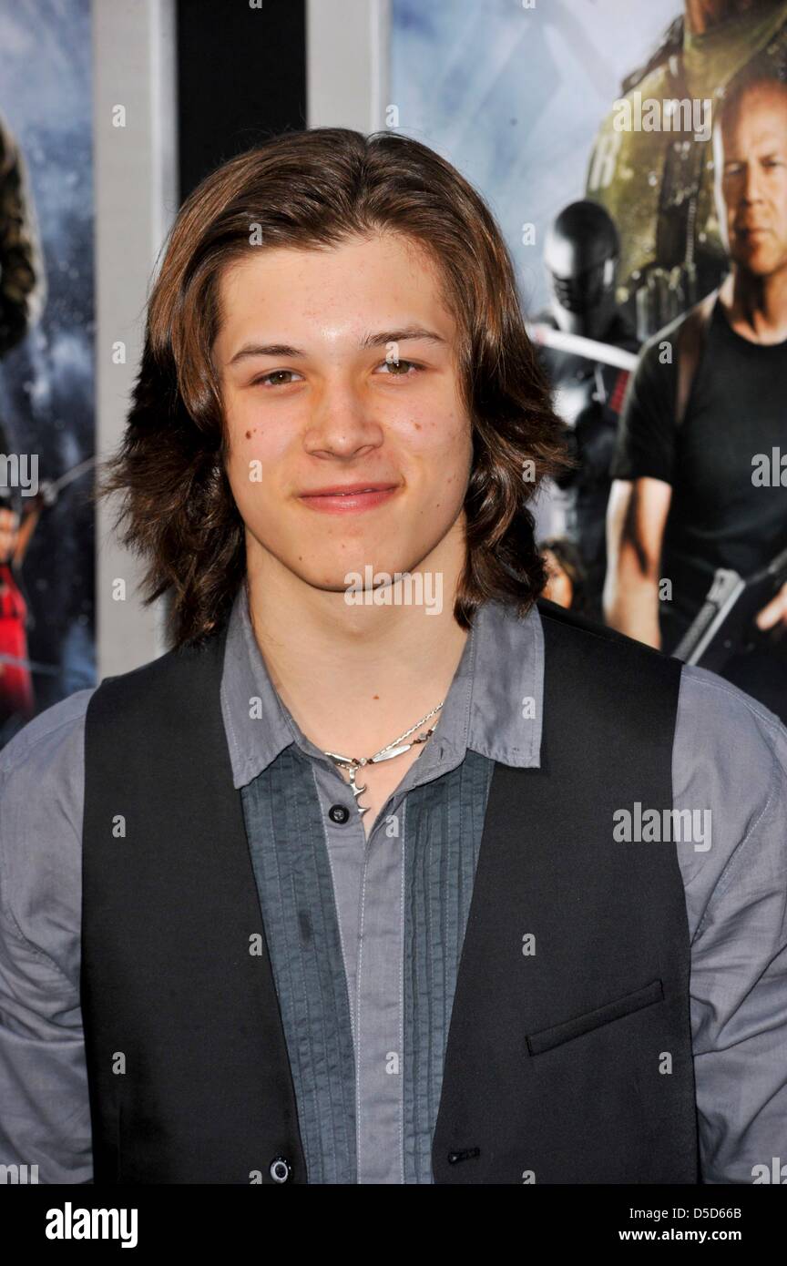 Leo howard g i joe hi-res stock photography and images - Alamy