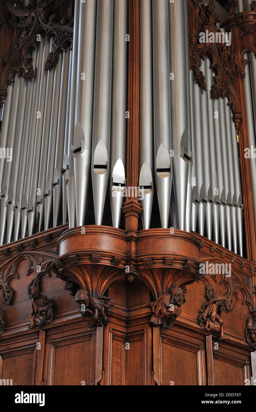 Beautiful old pipe organ pipes Stock Photo - Alamy