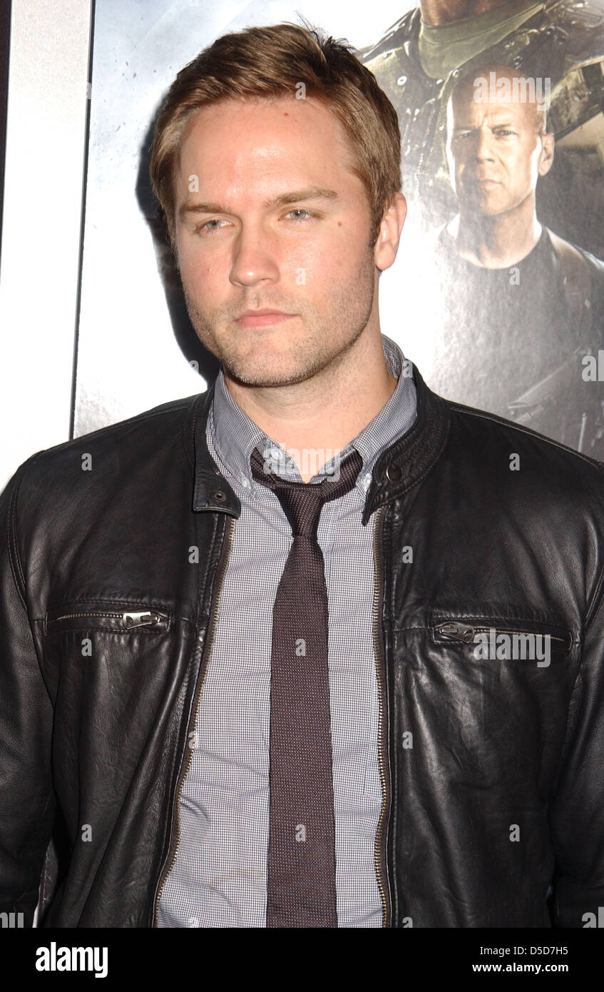 Hollywood, USA. 28th March 2013. Scott Porter attends the Premiere Of ...