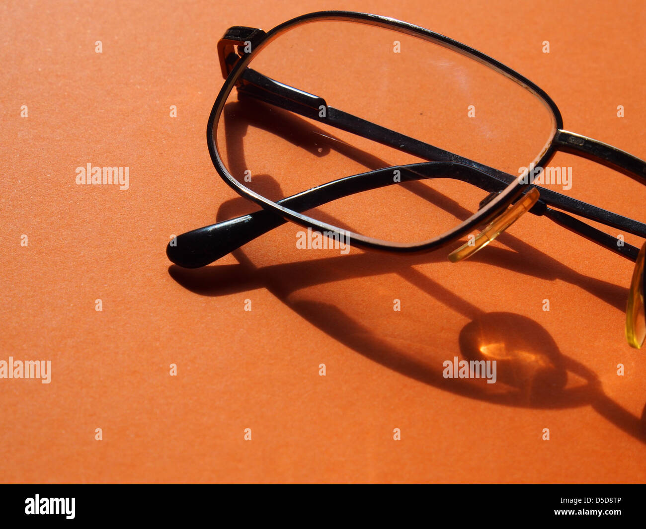 Wire rim glasses hi-res stock photography and images - Alamy