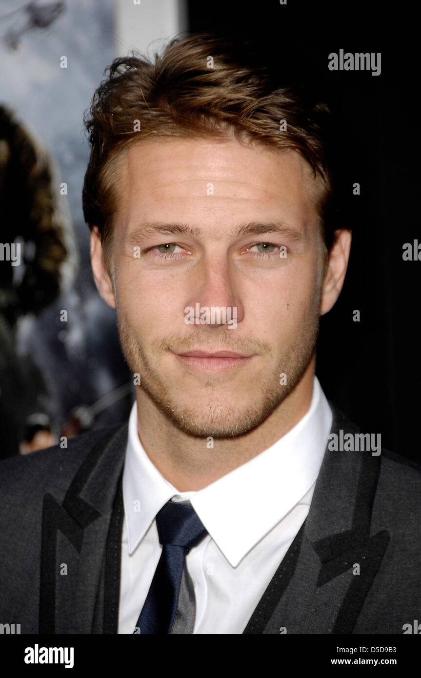 Los Angeles, California, USA. 28th March 2013. Luke Bracey at arrivals ...