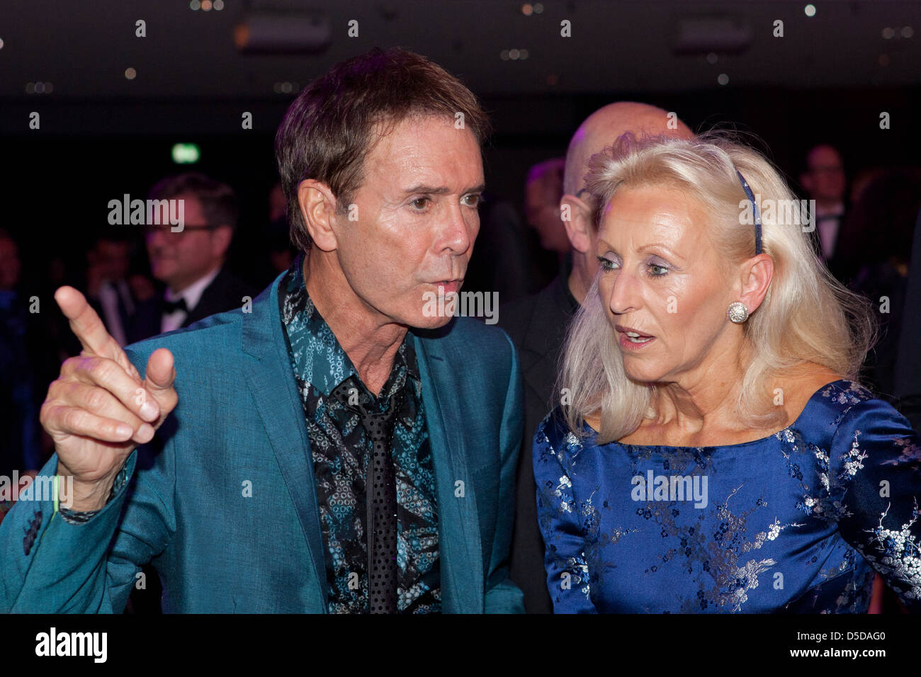Patty Parfitt; Sir Cliff Richard at "Deutscher Nachhaltigkeitspreis ...