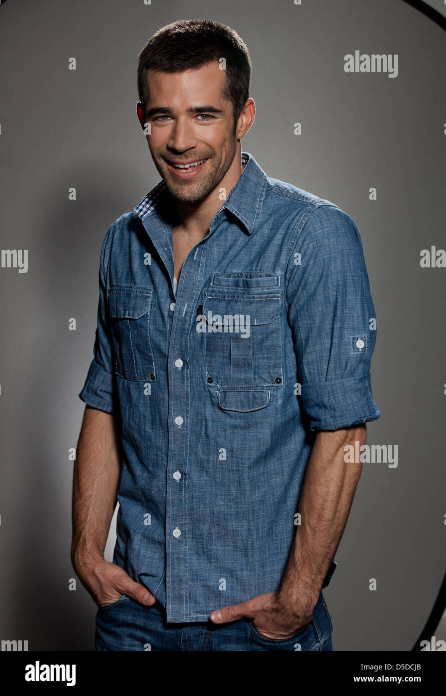 Jo Weil at a portrait session in celebration of the 4000th episode of ...