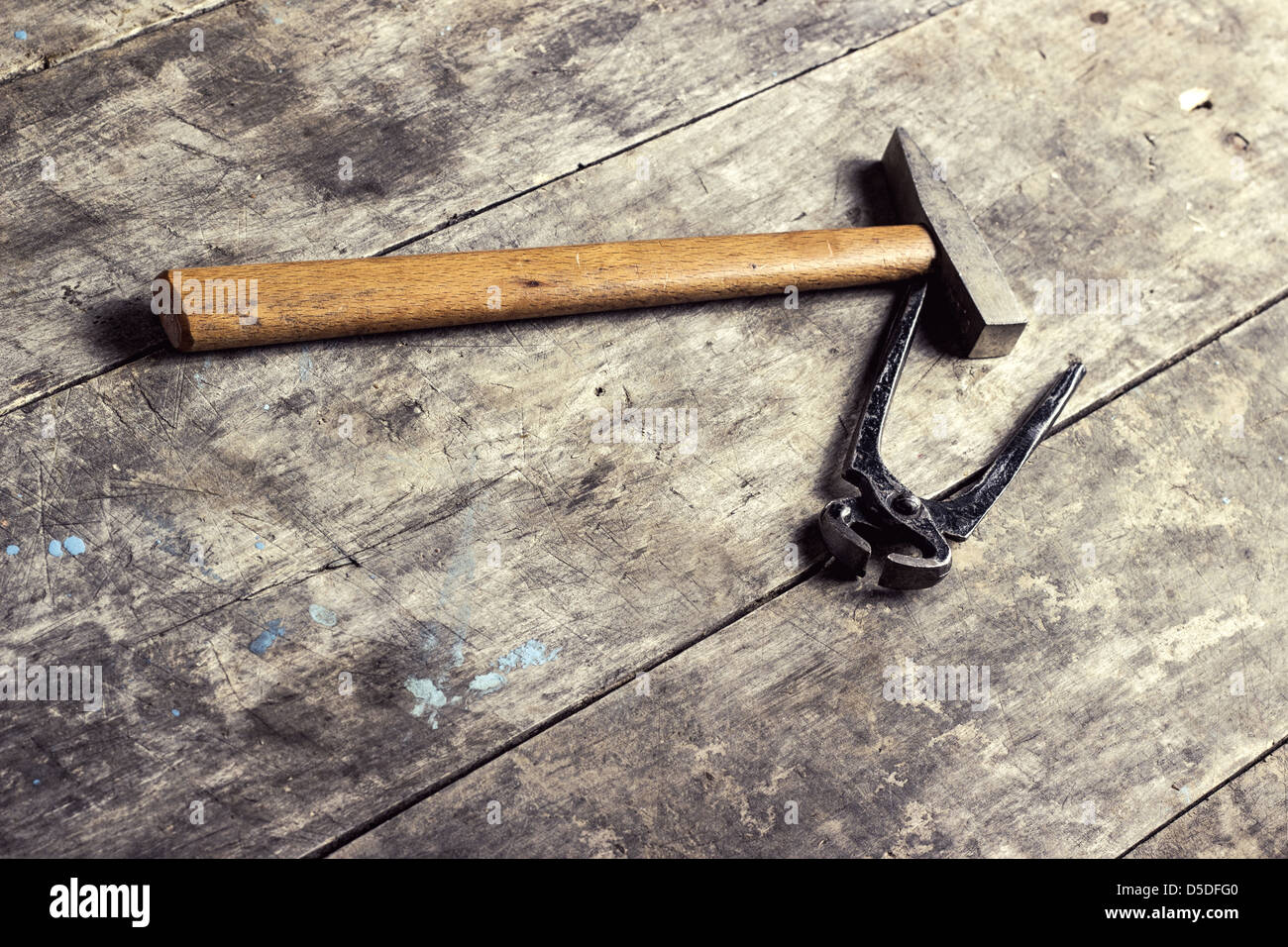 Hammer on table hi-res stock photography and images - Alamy