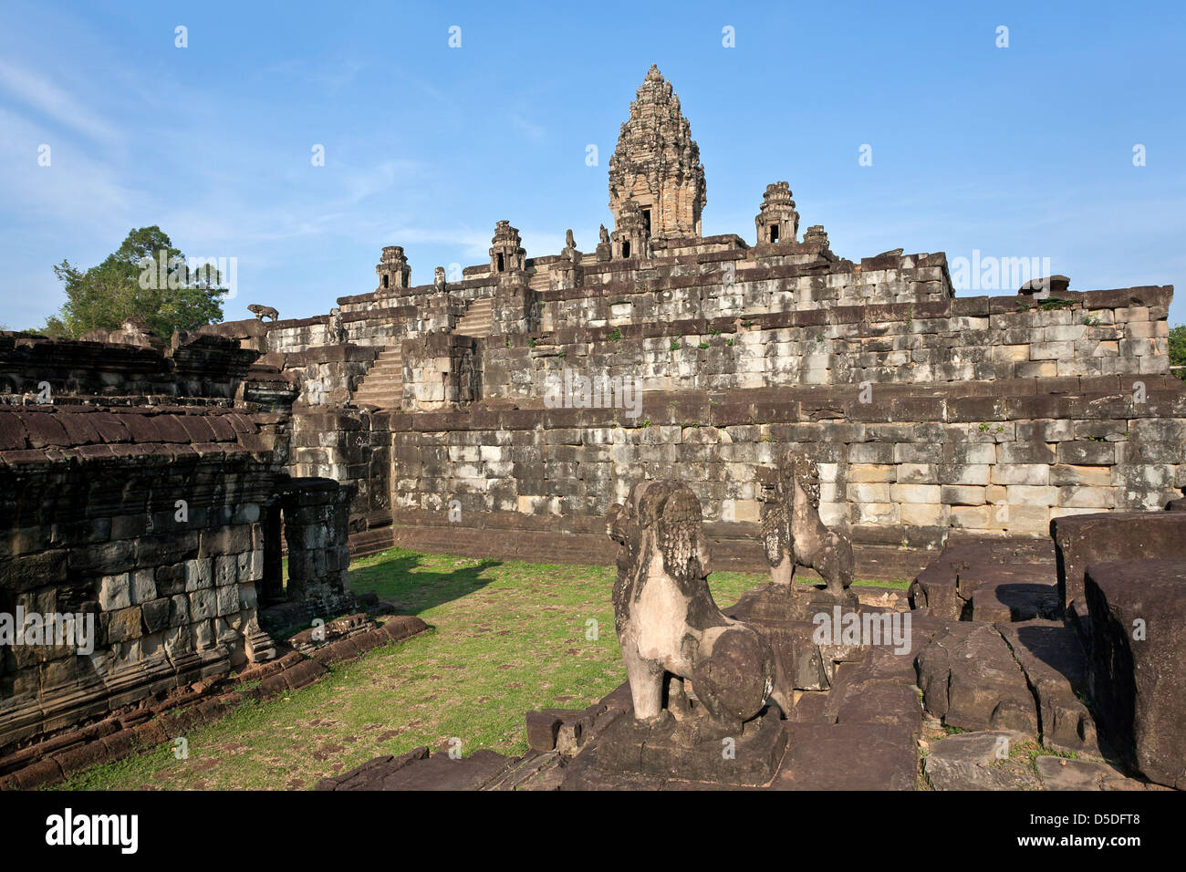 Bakong temple. Roluos group. Angkor. Cambodia Stock Photo - Alamy