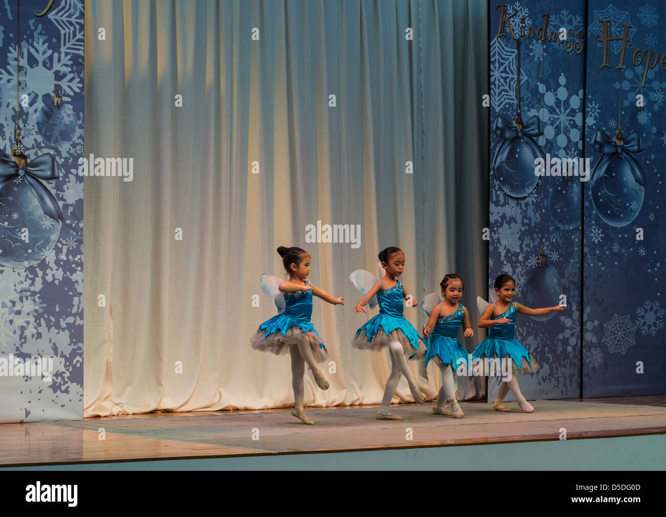 Kids Dance Perform Stage High Resolution Stock Photography and Images ...