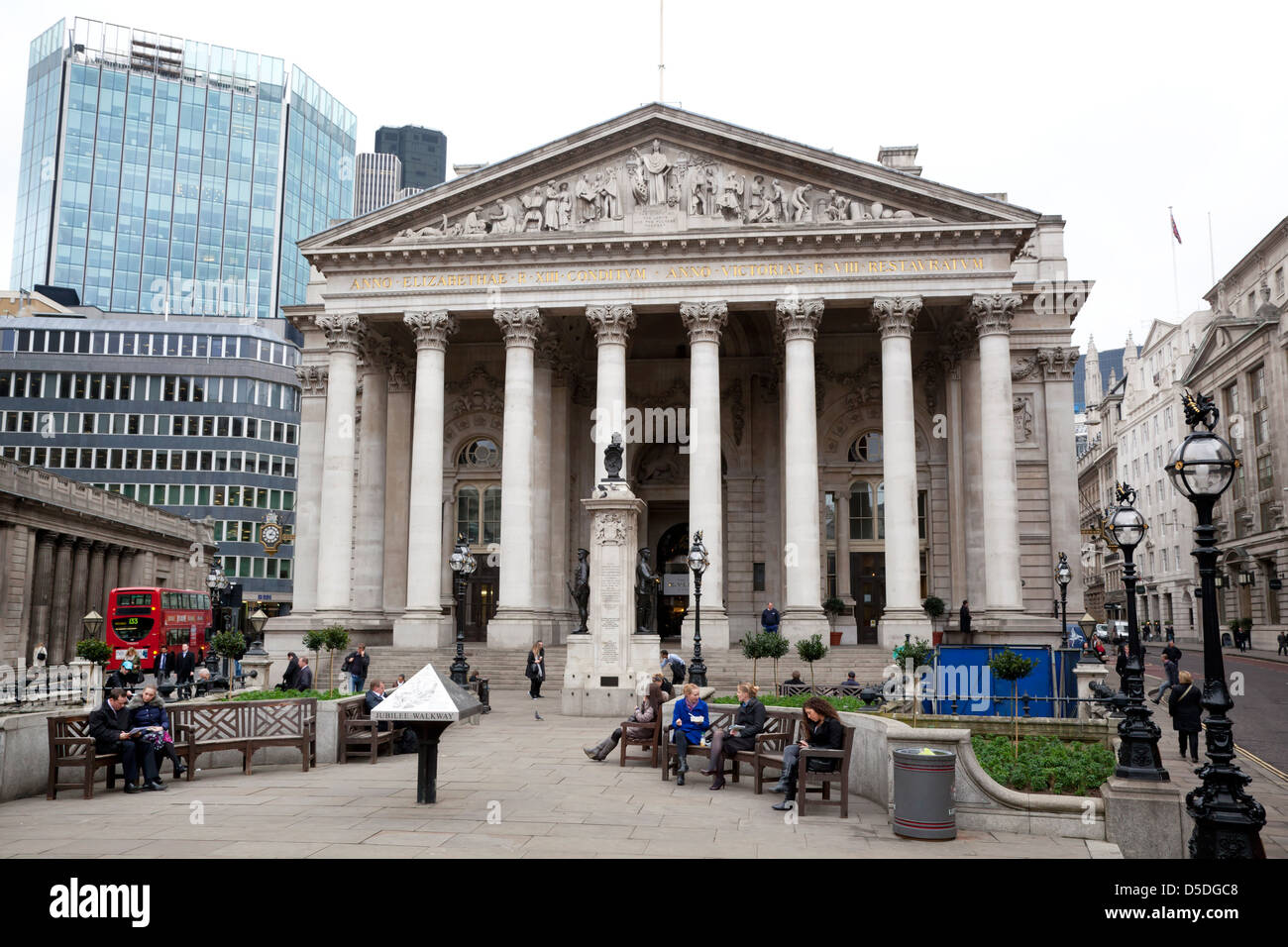 Shopping center royal exchange hi-res stock photography and images - Alamy