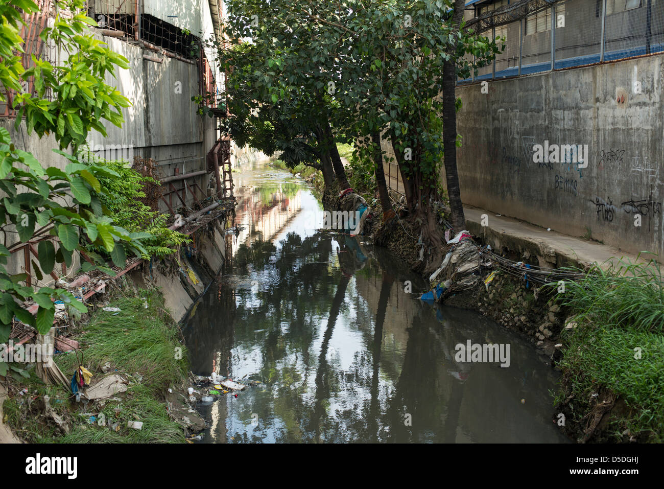 Polluted channel running through the streets of Cebu City Stock Photo ...