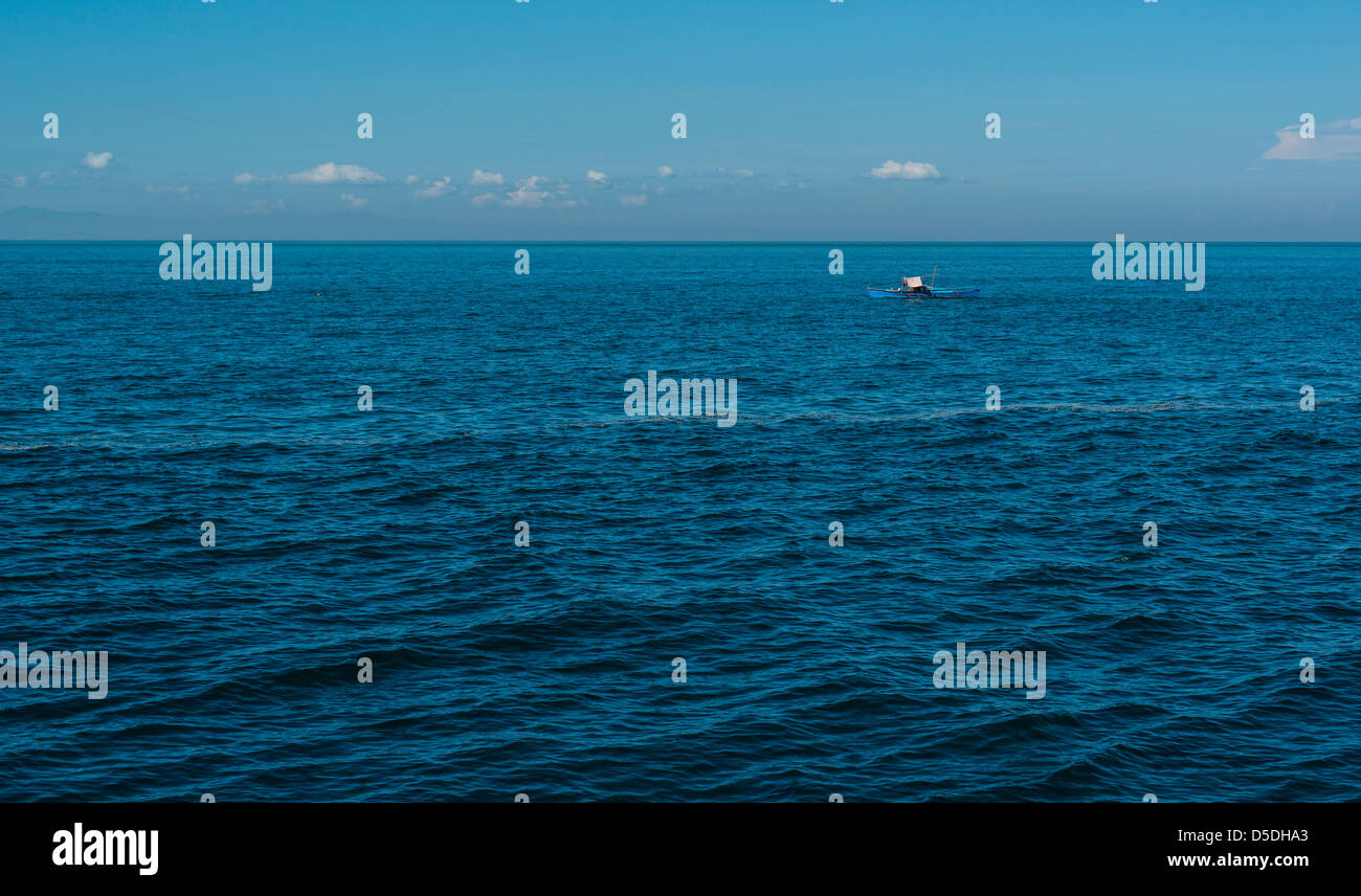 Open sea waves hi-res stock photography and images - Alamy