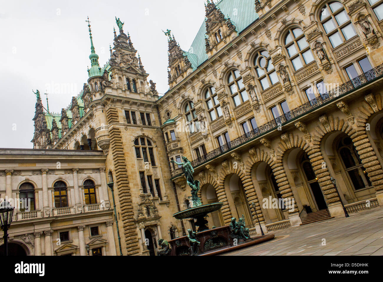 Hamburg hi-res stock photography and images - Alamy
