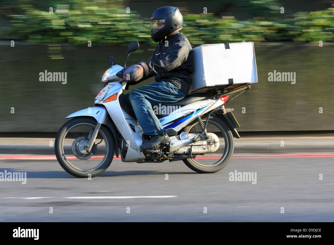 Motor bike riding back view hi-res stock photography and images - Alamy