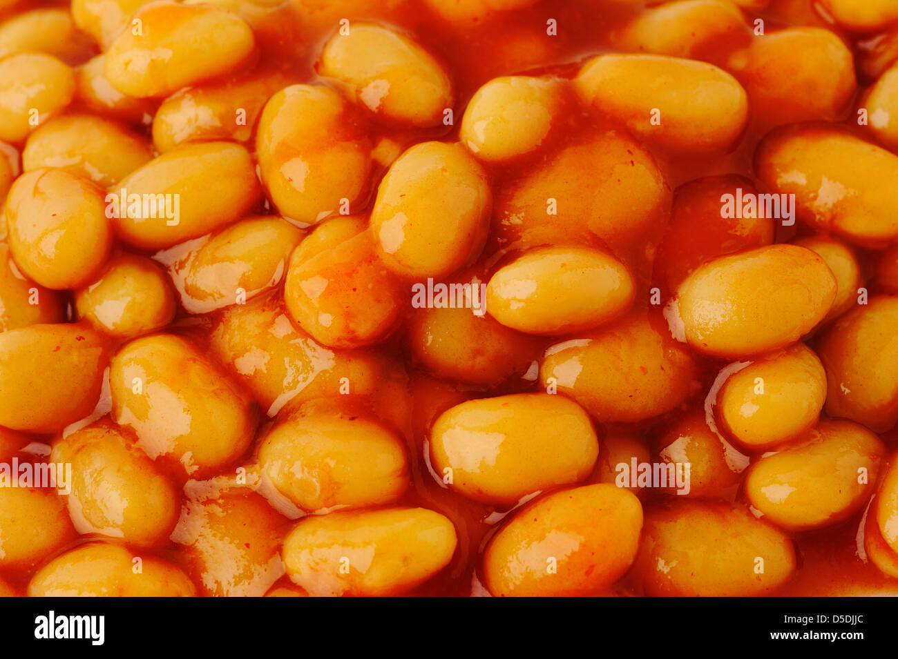 Baked beans in tomato sauce Stock Photo - Alamy