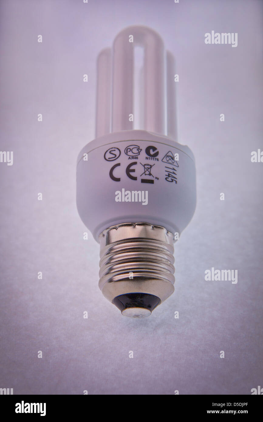 Fluorescent lamp hi-res stock photography and images - Alamy