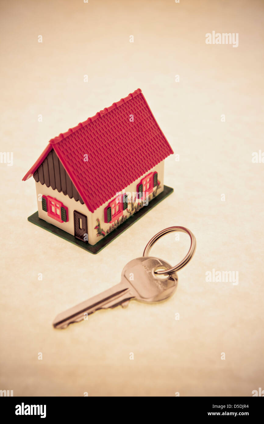 Little house key hi-res stock photography and images - Alamy