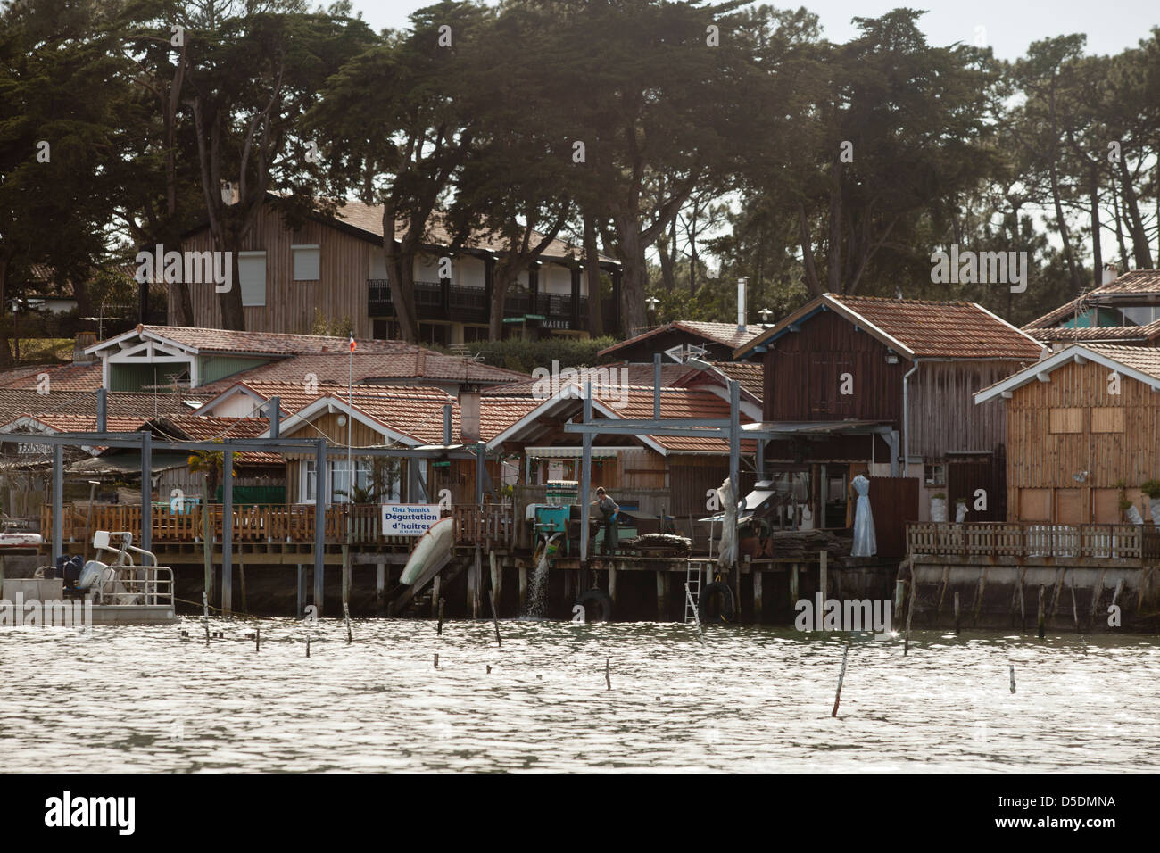 Le canon village hi-res stock photography and images - Alamy