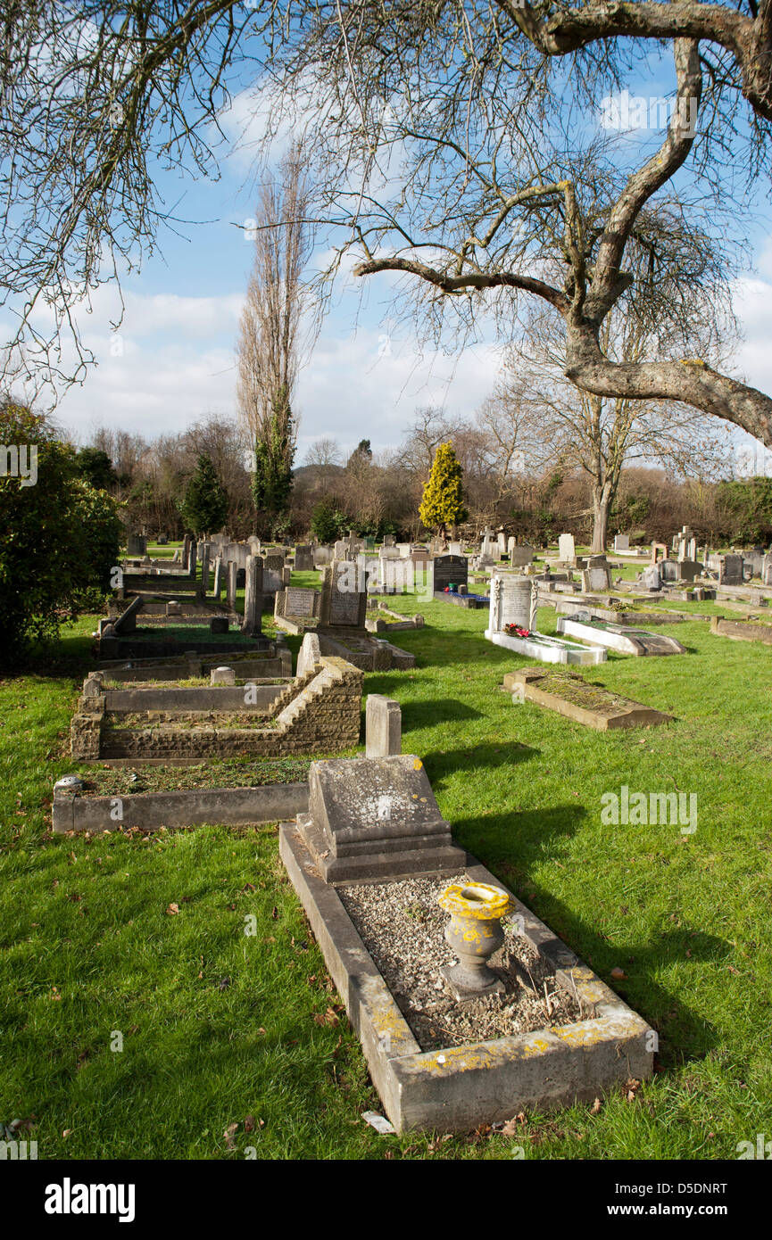 Alperton cemetery London forgotten graves Stock Photo - Alamy