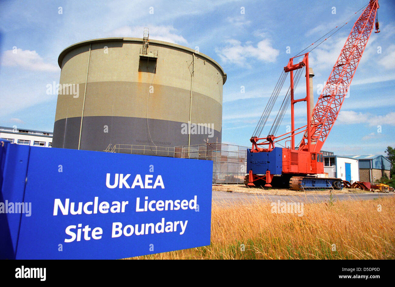 Dragon reactor hi-res stock photography and images - Alamy