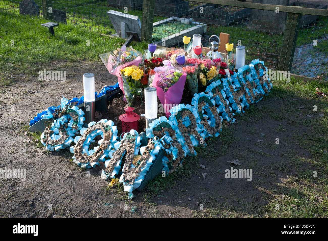 Alperton cemetery London Stock Photo - Alamy
